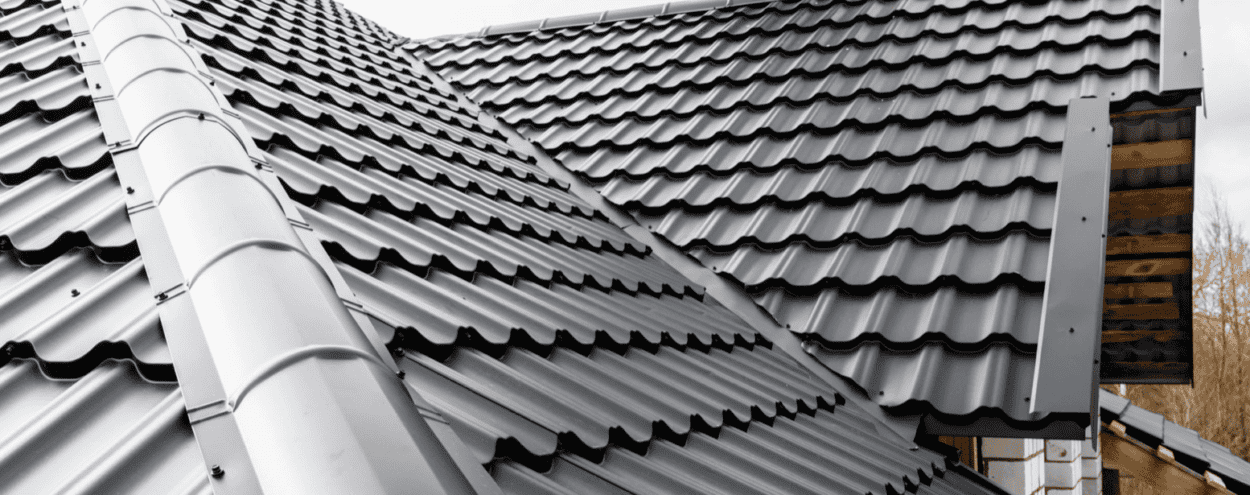 Why Choose Metal Roofing? Benefits for 2025 Homes
